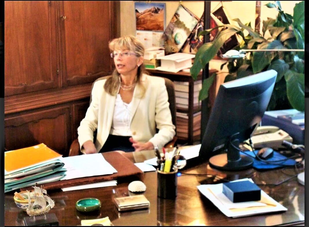 CHI È FRANCESCA NANNI: prima donna alla guida della procura generale di ...